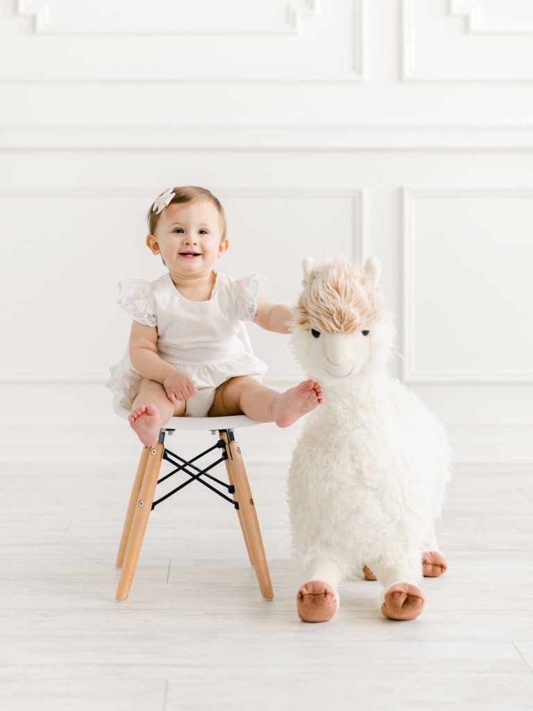 Ava Mae Turns ONE | First Birthday Photos - Juliana Kae